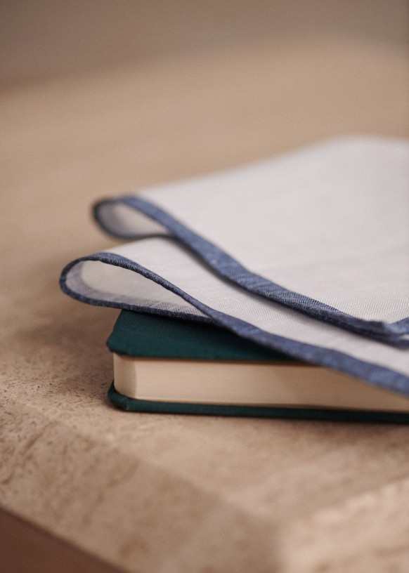 Monty Handkerchief - Burgundy / Navy print - Wool - Sézane