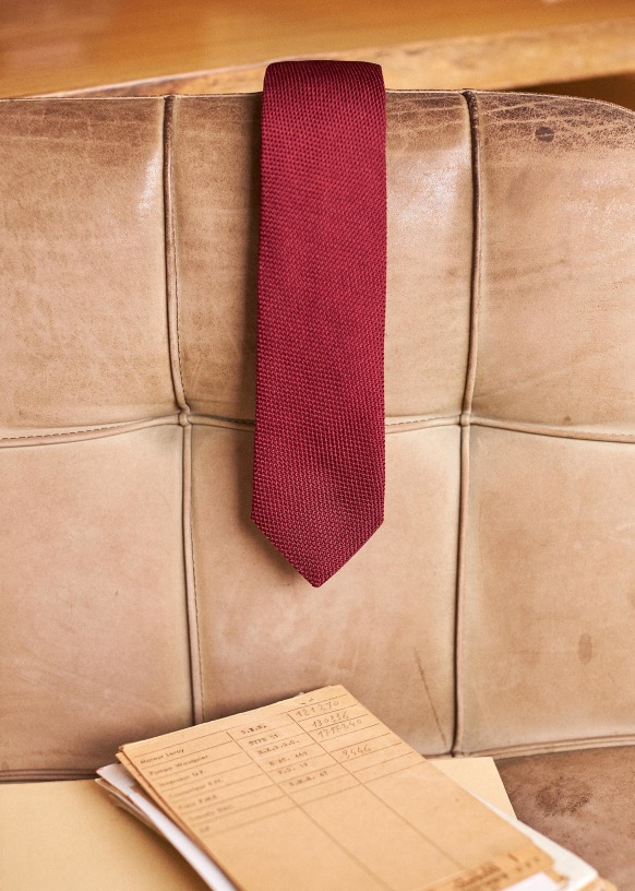 Fletcher Tie - Navy with Burgundy Stripes - Wool - Sézane